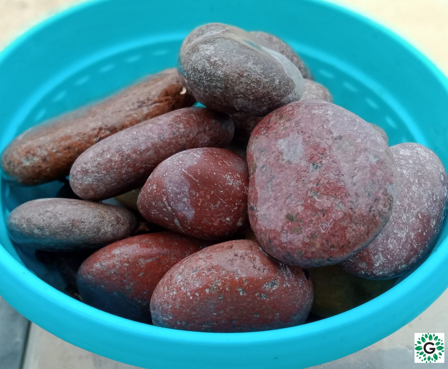 Red Pebbles 20kg Garden Decor Stones - Green Experts Landscape